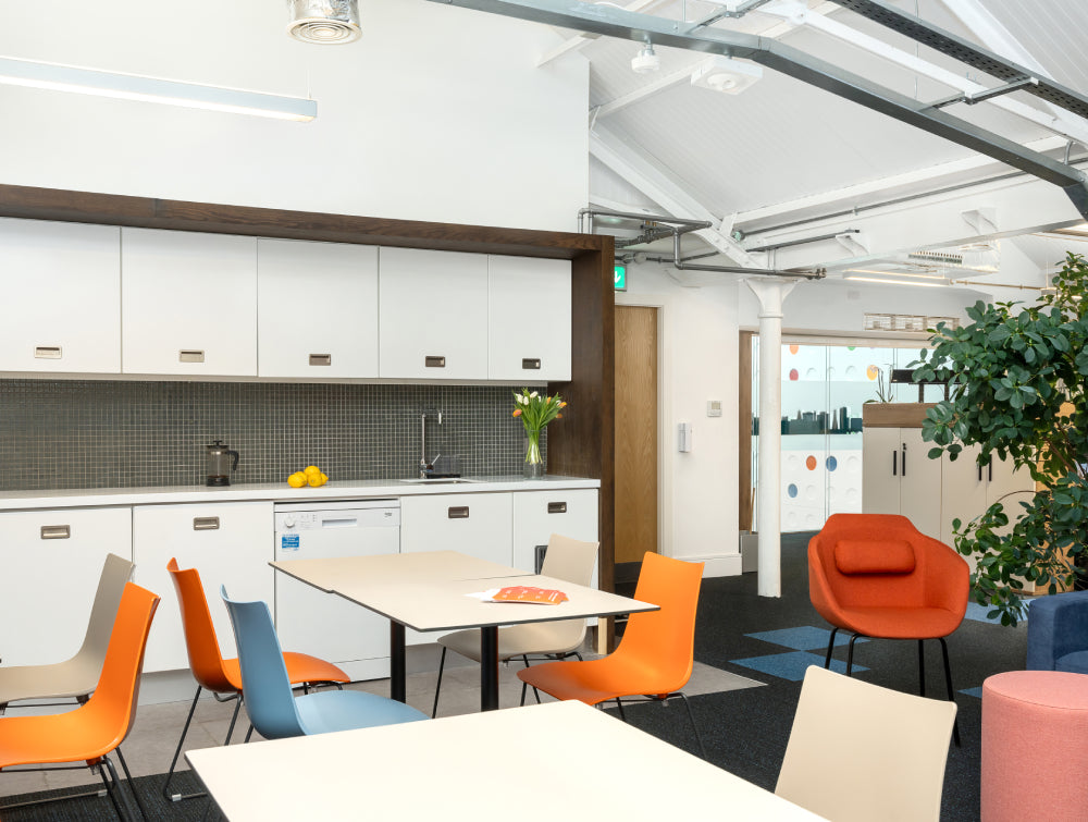 Trade: Precision Professional Furniture Solutions - Radius Office Ltd. (IE)